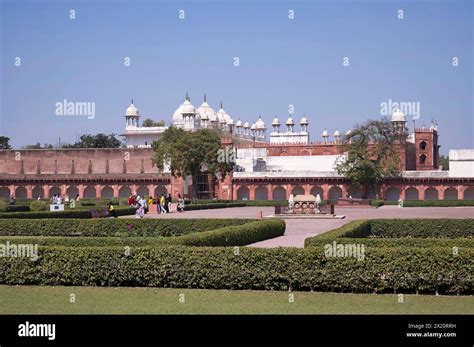 Moti Masjid And Diwan I Aam Complex Agra Fort Complex Agra Uttar