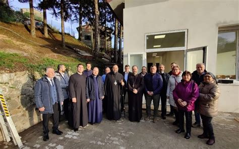 PS Atanasie de Bogdania a vizitat viitoare Școală Româneasca din