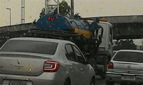 Caminhão Circula Em Horário Proibido Na Linha Amarela Jornal O Globo