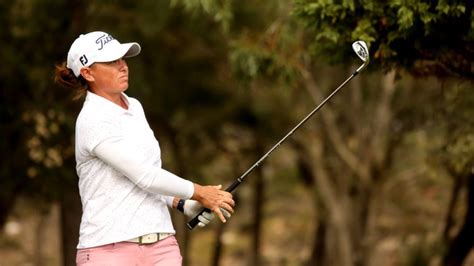 Lee Anne Sets Early Pace In Sa Womens Open