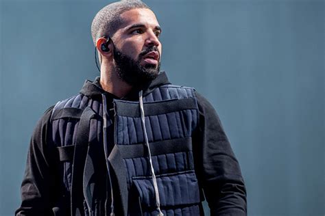 Drake Under Fire For Kissing A Minor