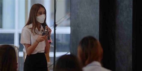 วิทยาลัยนานาชาติ มมหิดลให้การต้อนรับคณะเยี่ยมชมจากโรงเรียนนานาชาติฮาร์