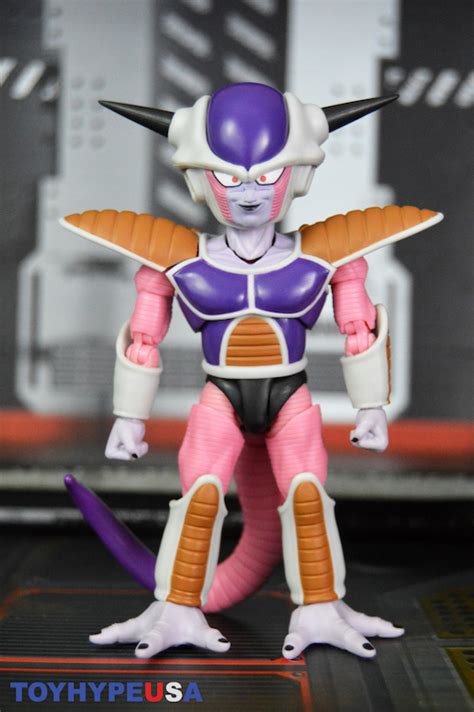 Tamashii Nations S H Figuarts Dragon Ball Z First Form Frieza Pod