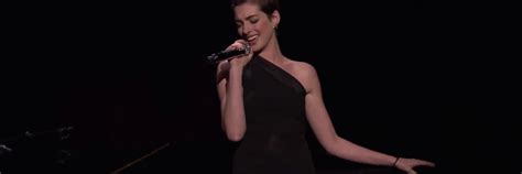 Anne Hathaway And Jimmy Fallon Entertainment News