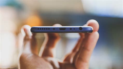 Trên tay Huawei Nova 2i phiên bản màu xanh cực đẹp