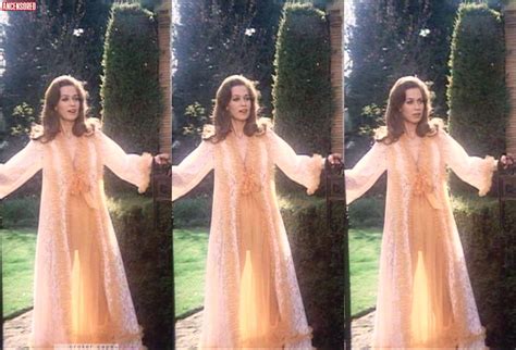 Valerie Leon Nude Pics Page 1