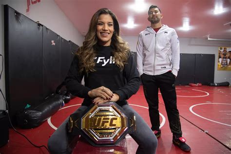Ufc Julianna Pena Declares Herself Womens Goat The Overtimer