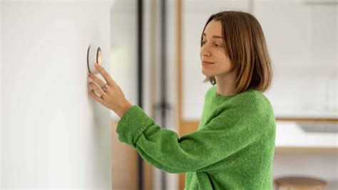 Who To Call To Replace A Thermostat Angi