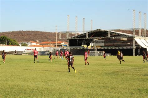 PREFEITURA DE PICOS Prefeitura De Picos Promove Torneio De Futebol