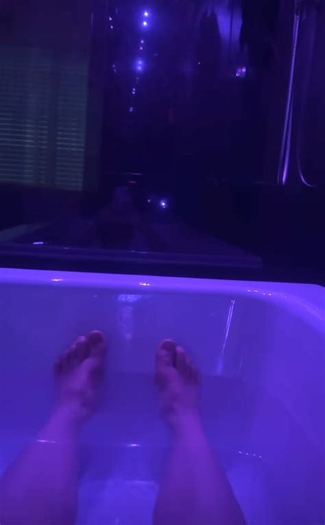 Ann Kathrin Bendixens Feet