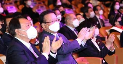 윤석열 당선 김부겸 총리 거취는새 정부 출범 맞춰 물러날 듯