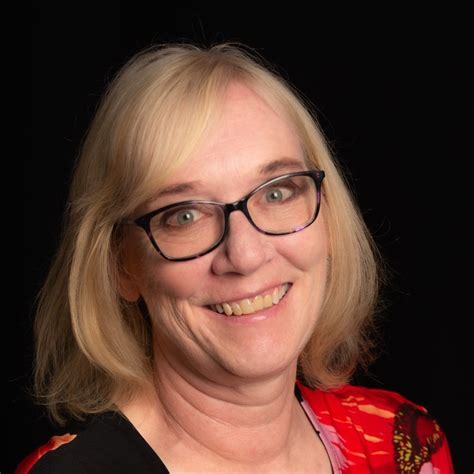 Dr Heidi Bartlett Analyst Relations Specialist T Mobile Linkedin