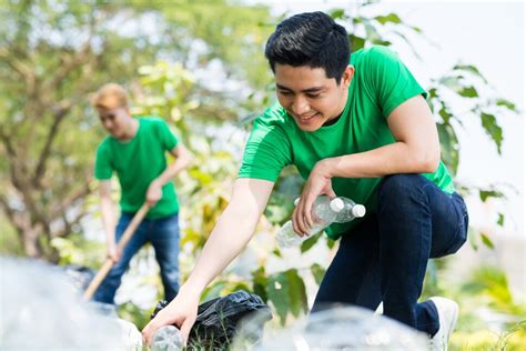 4 Ways To Increase Odds Of Winning College Scholarships