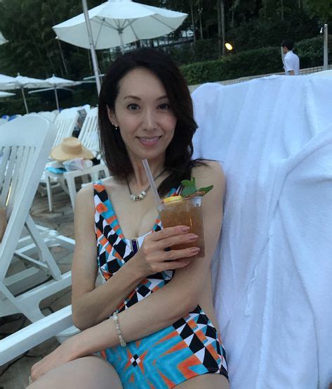 『田中道子のセクシーショット！』 田中道子 女性モデル りんご 画像