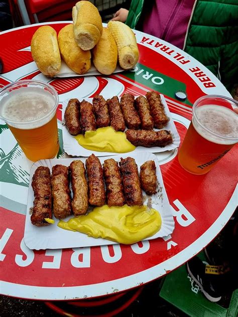 Unde mănânci cei mai buni mici din București Restograf