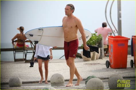 Vincent Cassel Goes Shirtless For Surfing Session Photo 3529413