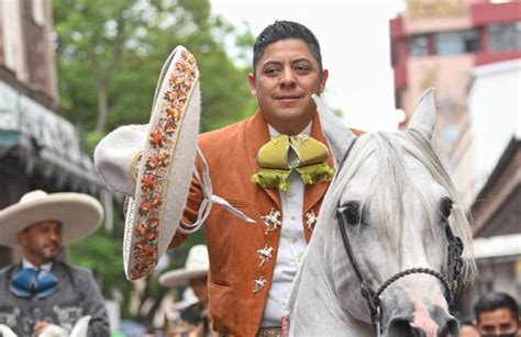 ENCABEZA RICARDO GALLARDO DESFILE CÍVICO MILITAR DEL DE SEPTIEMBRE El Imparcial de Matehuala