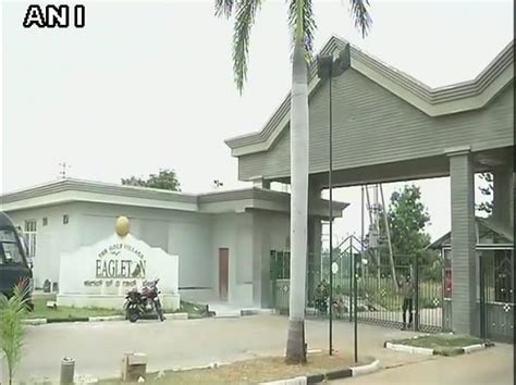 Fearing Poaching By Bjp Congress Flies 44 Gujarat Mlas To Bengaluru Resort