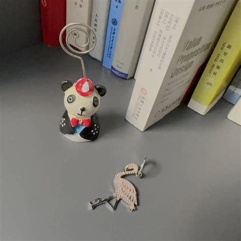 表妹不谈恋爱，不结婚，也不工作。 知乎