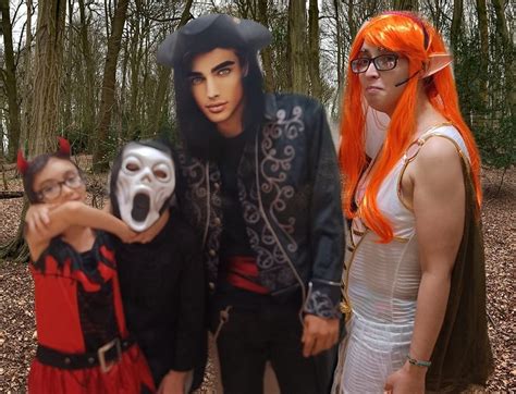 Дали е ова нормално 36 годишна Американка се откажала од вистинска љубов и си „направила” маж