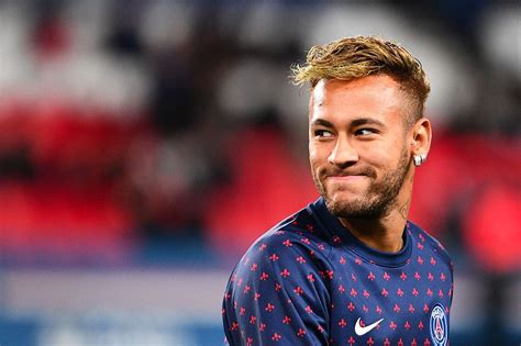 Psg Neymar Navas Et Marquinhos écourtent Leurs Vacances Pour La Reprise