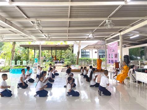 ศูนย์ปฏิบัติธรรมเชียงราย จัดค่ายอบรมศีลธรรมแก่นักเรียนโรงเรียนเม็งราย