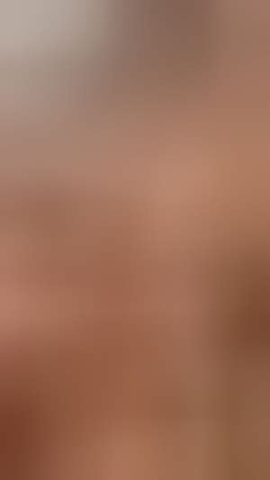 Baddiemi Tip 20 To Have A Nude Custom Video With Your Name On Tits