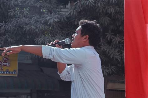 ပြည်ကျောင်းသားခေါင်းဆောင် သန့်စင်ထွန်း ထောင်ဒဏ် ၆ နှစ်ချခံရ Thit Htoo