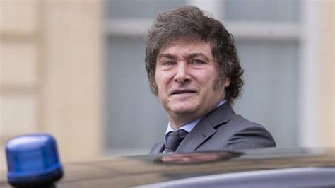 Javier Milei le pidió la renuncia a Kicillof por el asesinato de Kim