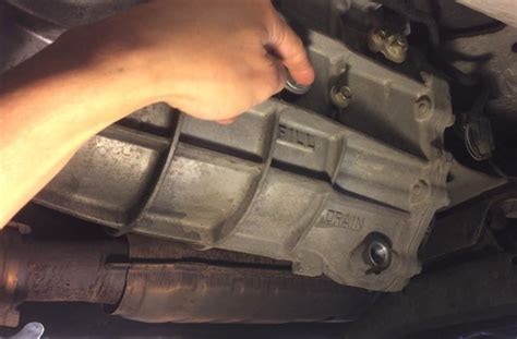 How To Check Transmission Fluid Without Dipstick Auto EMC