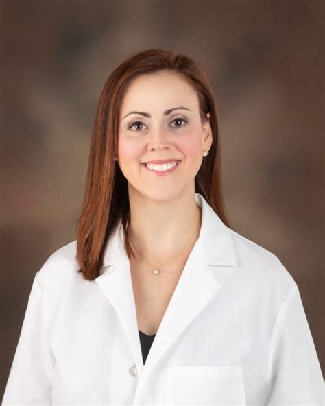 Welcome Marivette Machado Md Endocrinology And Diabetes Bond Clinic