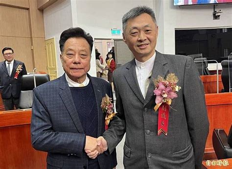 金門縣議會正副議長「難產」抽籤 洪允典蟬聯議長成史上第一人 自由電子報 Line Today