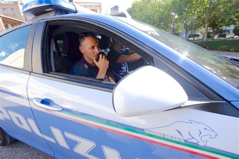 Settantenne Aggredito E Rapinato Mentre Fa Jogging Alle Cascine