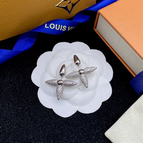 LV 四葉草滿鑽耳環 LV飾品 LV耳環