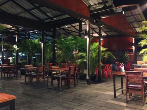 La Terrasse Hua Hin Restaurant Reviews Photos Phone Number Tripadvisor