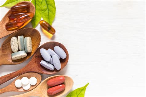 Do Multivitamins Work Why We Need Vitamins Live Well Nationwide