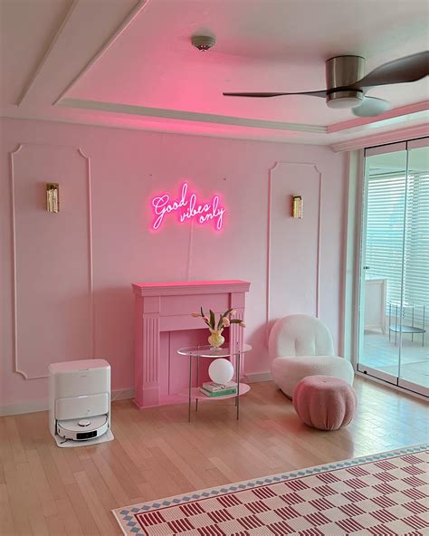 소유하리ㅣ셀프인테리어 협찬 기대이상으로 마음에 드는 소파가 왔어요🩷 혼자서도 설치가 가능해서 배송기사님과 따로 만날 필요