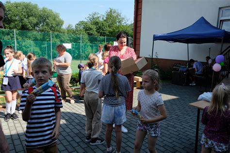 PIKNIK RODZINNY BEZPIECZNE WAKACJE W ROZDZIELU