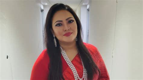 মমতাজের বিরুদ্ধে ভারতে গ্রেপ্তারি পরোয়ানা