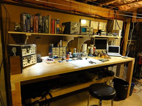Magnetic Madness Electronics Workbench Laboatory Computer Repair