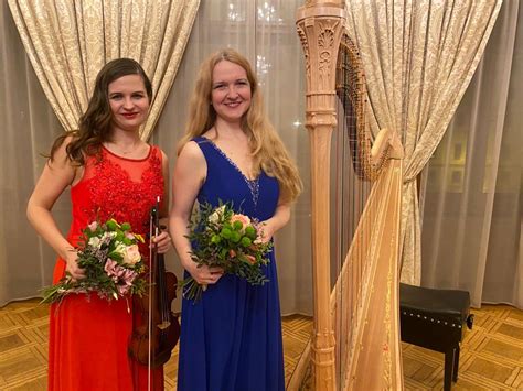 Galerie Beautiful Strings Galerie Beautiful Strings