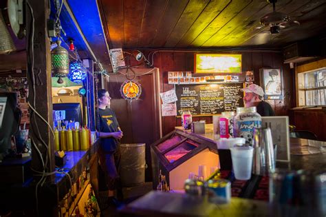 Bar Review Lee Harvey S D Magazine