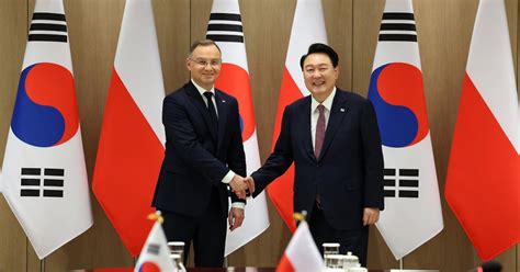 윤 대통령 폴란드 대통령과 회담…70억불 K2전차 2차계약 적극 지원