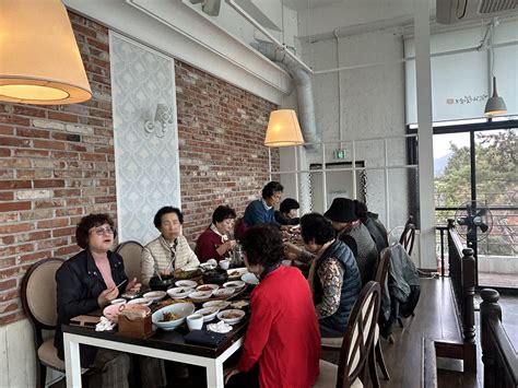 한밭종합사회복지관 노인일자리 및 사회활동지원사업 소식지 스토리센드storysend