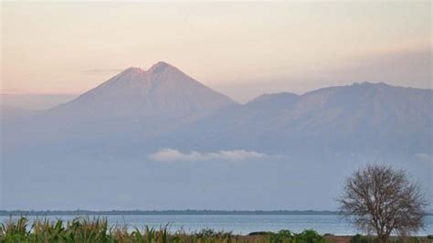 Foto Wisata Petualang Mendaki Gunung Rinjani