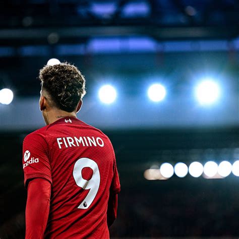 100 Roberto Firmino Bilder