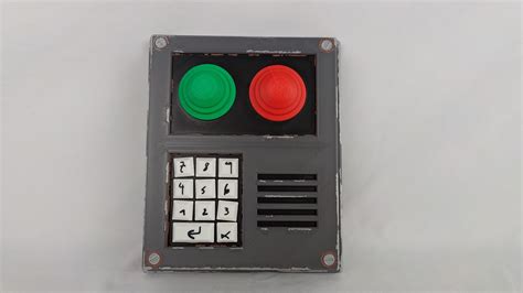 Rust Life Size Code Lock Prop Dirtmerch