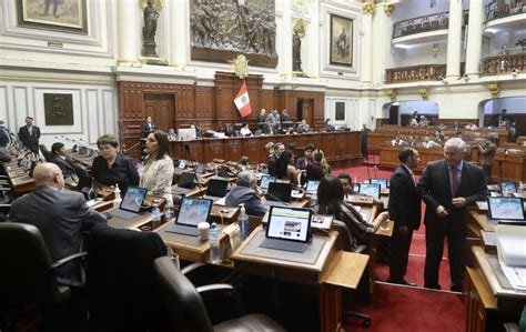 María Del Carmen Alva Busca Vacar A Congresistas Que Se Retiren Del