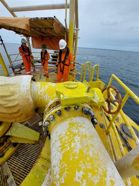 Flushing Deoilling Leak Testing For Spm 2 Pipeline Seria Brunei