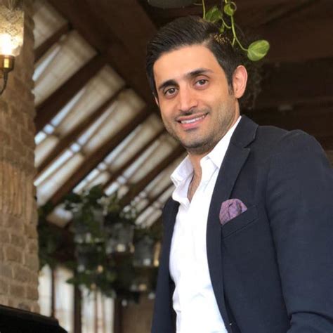عذرخواهی تهیه کننده آلبوم «امیر بی گزند از هواداران محسن چاوشی